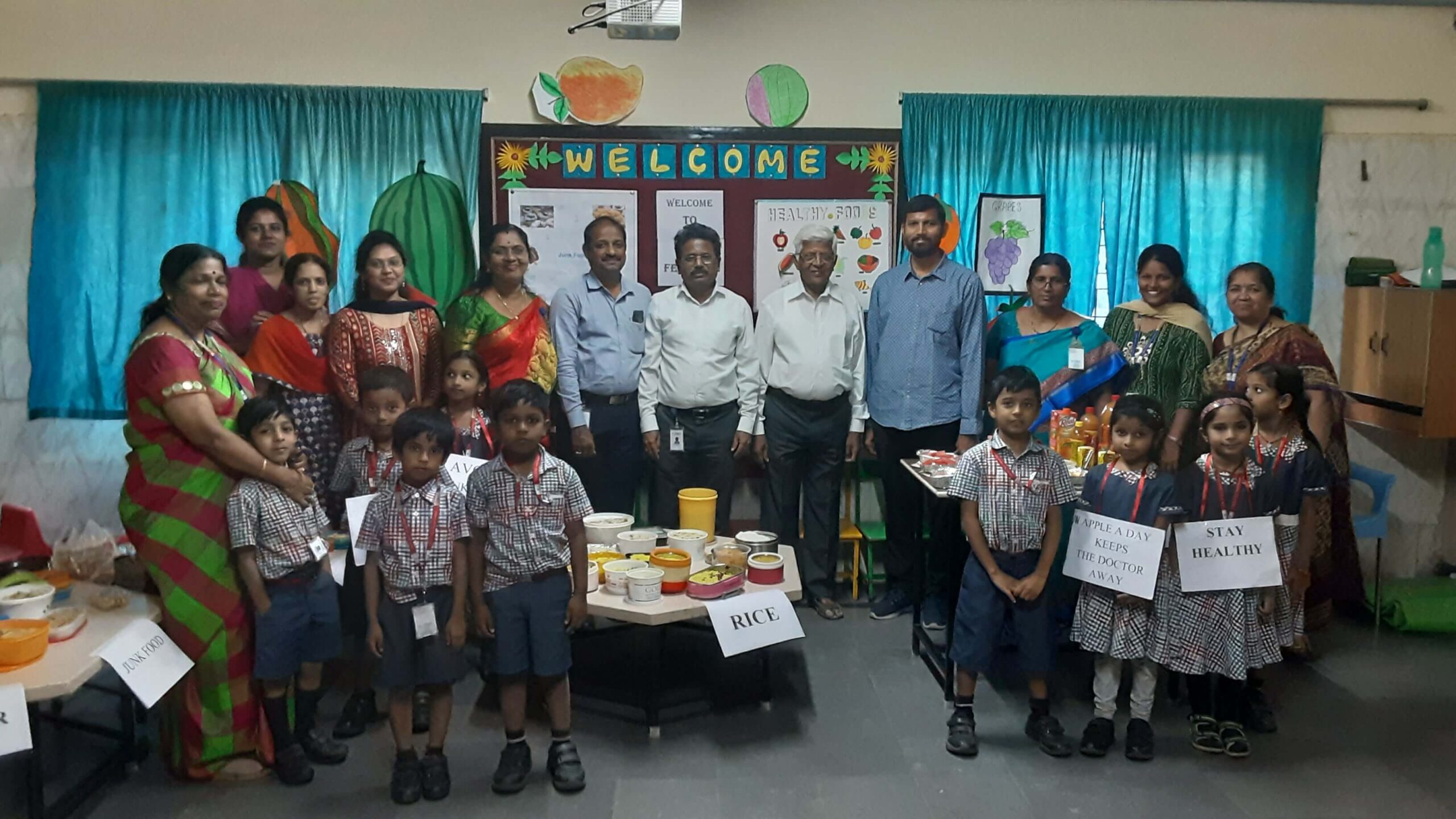 Kindergarten Food Fest Photos - Vikas The Concept School